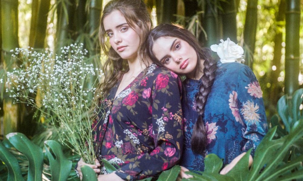 How Hlbalbums/Statewins Amanda Labollita is Shaped - NoodleMagazine