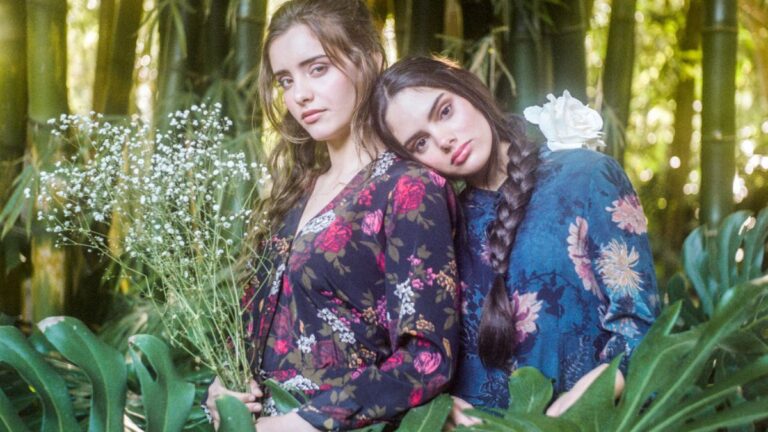 How Hlbalbums/Statewins Amanda Labollita is Shaped - NoodleMagazine